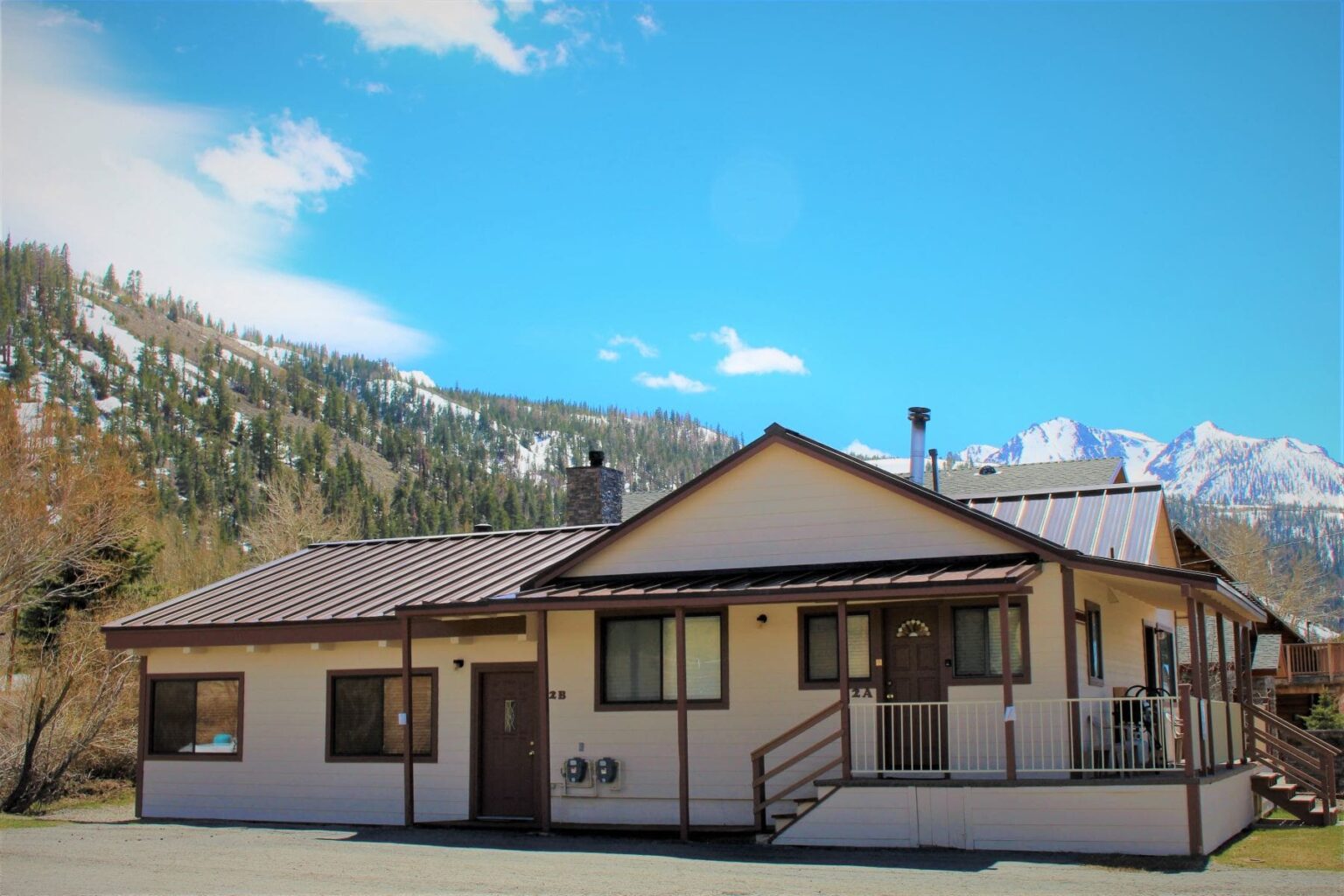 June Lake vacation homes and cabins - June Lake Accommodations